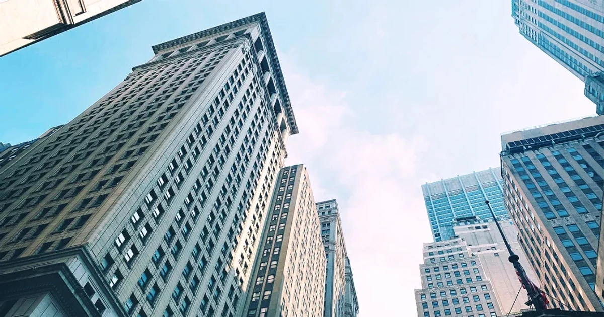 Megalophobia - What Is The Fear Of Large Objects And How To Deal With It?